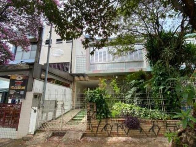 Casa a Venda em Mirandópolis 03 Quartos 02 Vagas