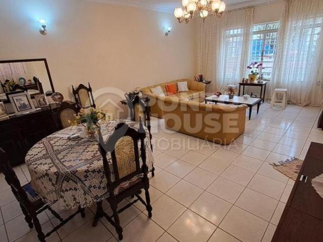 Casa à venda em Mirandópolis, 7 x 24, 3 dormitórios, 5 vagas, aceita permuta