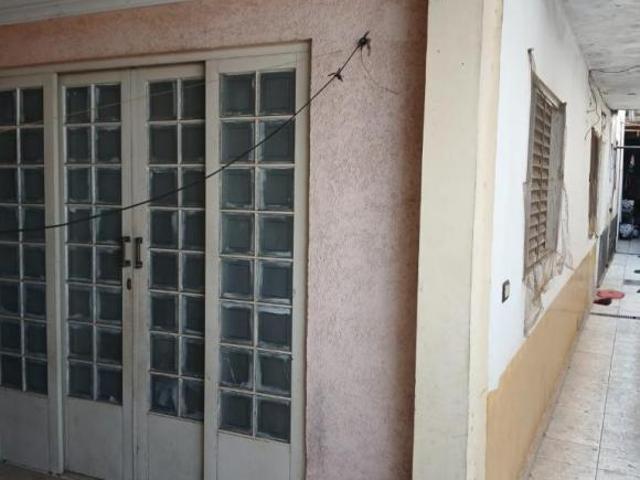 Casa à venda em Munhoz Júnior