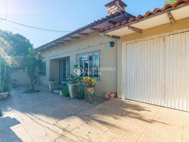 Casa à Venda em Nova Cachoeirinha R$