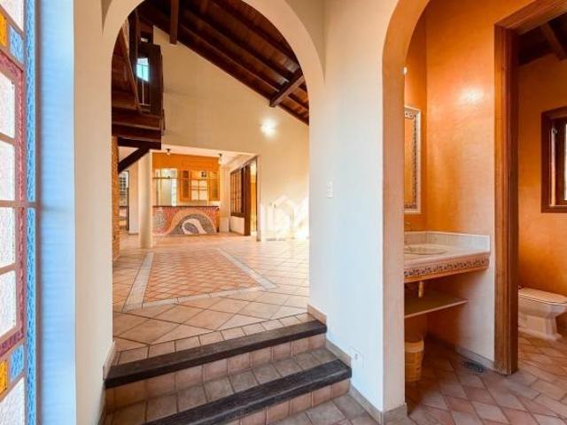 Casa à venda em Nova Higienópolis