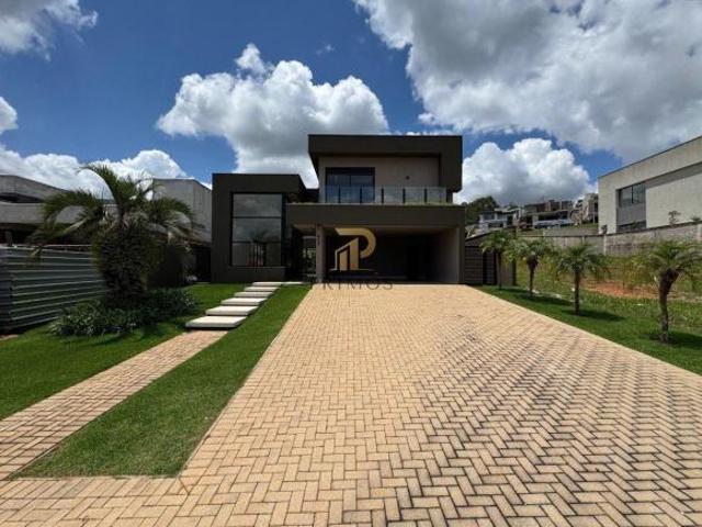 Casa à venda em Nova Lima
