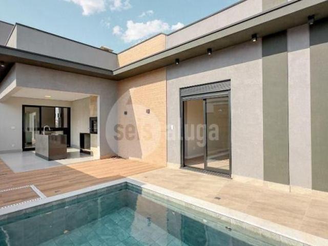 Casa à Venda em Nova Odessa: 3 Dormitórios e 1 Suíte