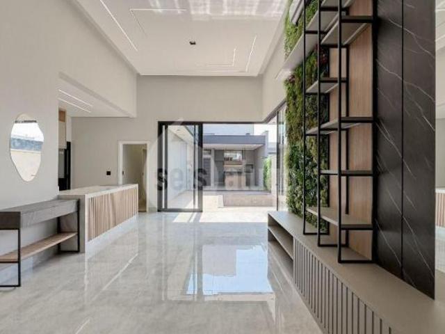 Casa à Venda em Nova Odessa: 3 Dormitórios e 1 Suíte
