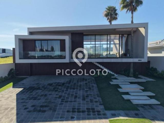 Casa à venda em Nova Odessa, Jardim da cidade, com 3 suítes, com 715.98 m², Jardins da Cidade