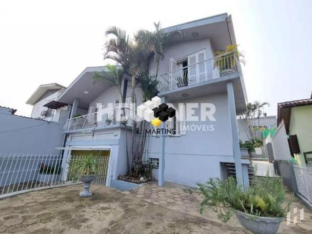 Casa a Venda em Novo Hamburgo Bairro Ideal com Linda Piscina