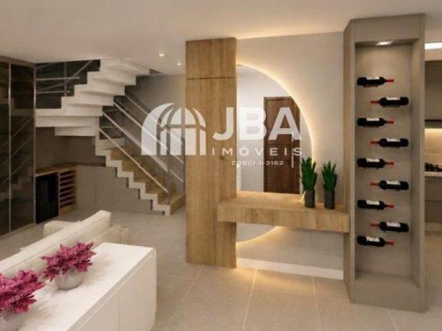 Casa à venda em Novo Mundo