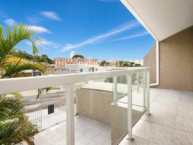 Casa à venda em Novo Mundo