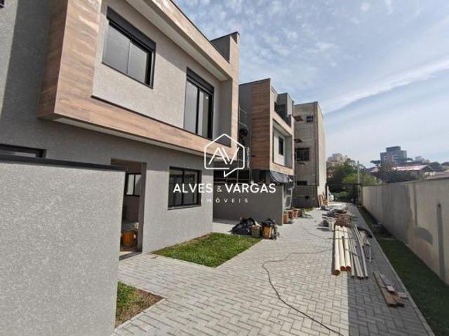Casa à venda em Novo Mundo