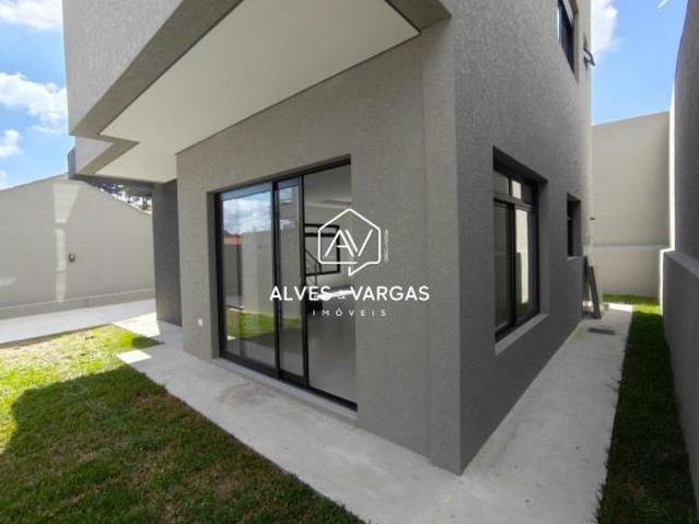 Casa à venda em Novo Mundo