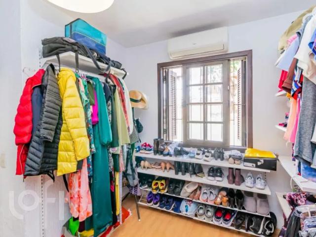 Casa à venda em Nonoai com 116 m², 4 quartos, 3 vagas