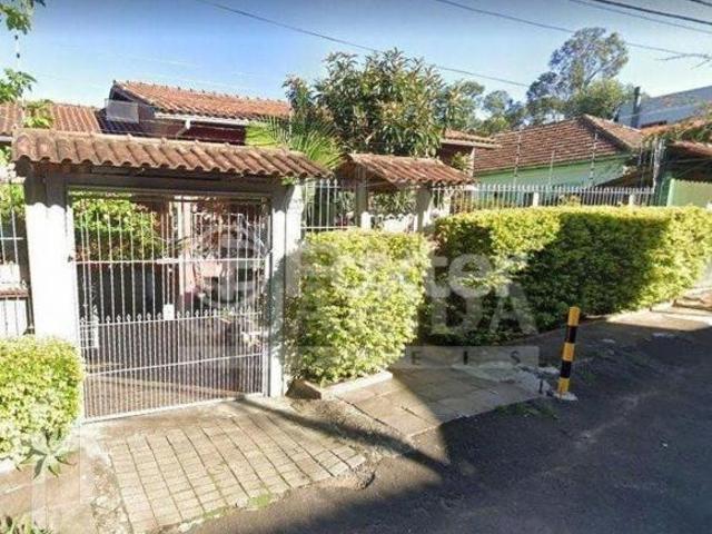Casa à venda em Nonoai com 181 m², 3 quartos, 2 vagas