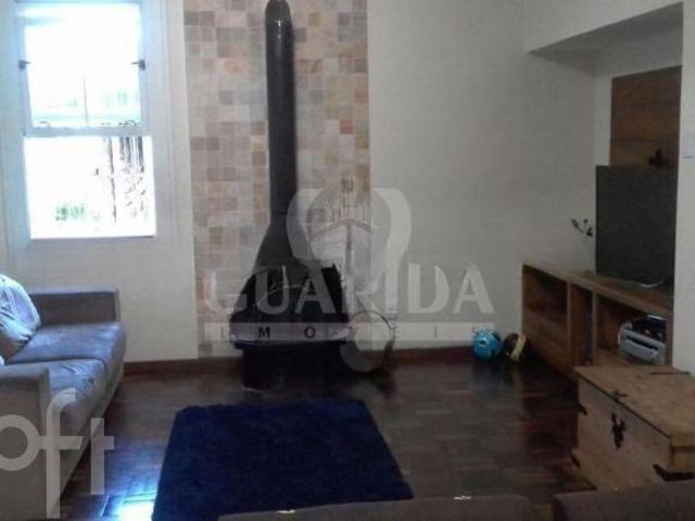 Casa à venda em Nonoai com 290 m², 4 quartos, 1 suíte, 1 vaga