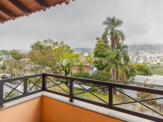 Casa à venda em Nonoai, Porto Alegre