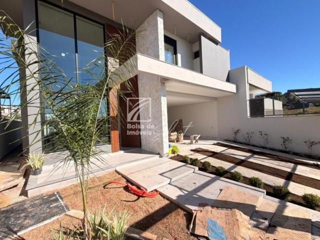 Casa à venda em Nossa Senhora da Saúde