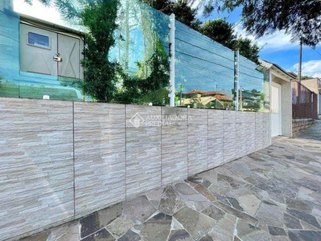 Casa à venda em Nossa Senhora das Graças, Canoas
