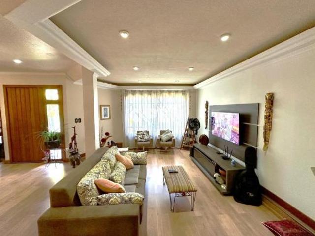 Casa à venda em Nossa Senhora das Graças