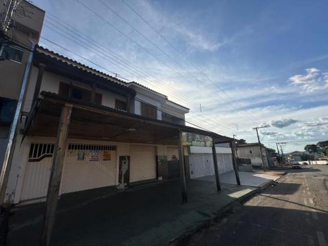 Casa à venda em Nepomuceno, no bairro Marciolândia