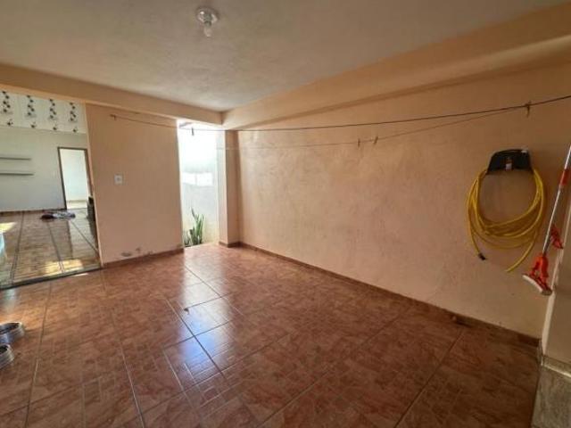 Casa à venda em Nepomuceno, no bairro Vila Mendonça