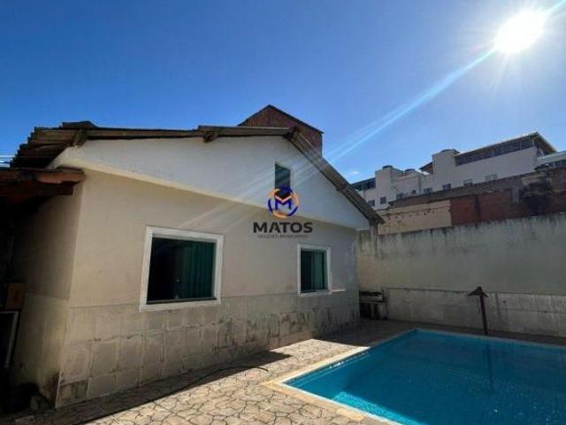 Casa com 3 quartos à venda em Santa Luzia, no bairro São Benedito