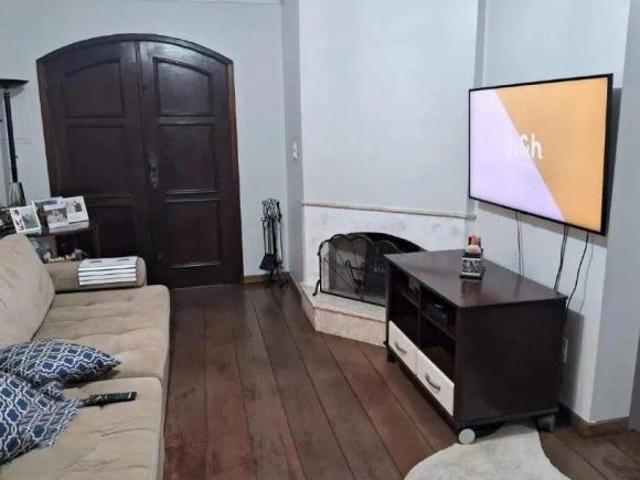 Casa à venda em São Bernardo do Campo, Alves Dias, com 4 suítes, com 402.85 m²