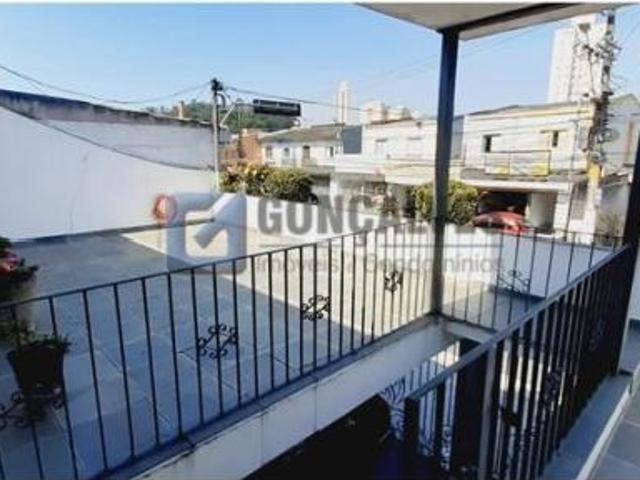 Casa à venda em São Bernardo do Campo Baeta Neves – 3 quartos, 1 suíte, quintal, 4 vagas