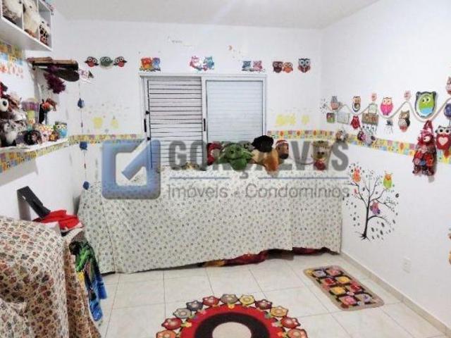Casa à venda em São Bernardo do Campo Bairro dos Fincos, 4 Quartos, 6 Vagas