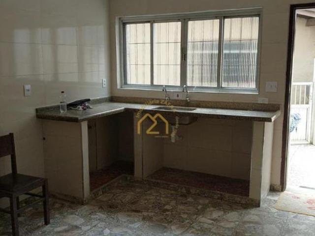 Casa à venda em São Bernardo do Campo, Rio Grande, com 3 quartos, com 100 m²