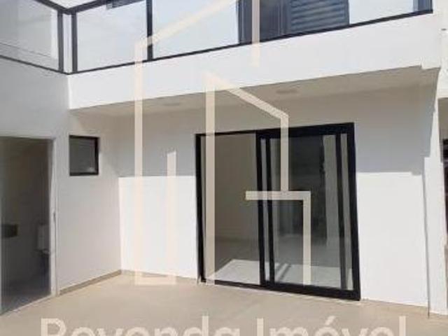 Casa à venda em São Bernardo do Campo SP, bairro Santa Terezinha: 3 quartos, 1 suíte, 2 salas, 1 ban