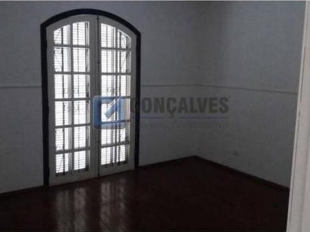 Casa à venda em São Caetano do Sul – 4 quartos, 2 suítes, sem condomínio