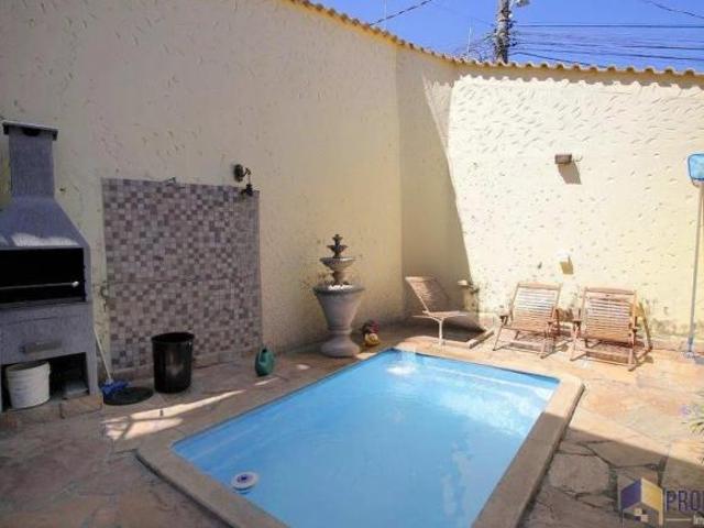 Casa à venda em São Cristóvão