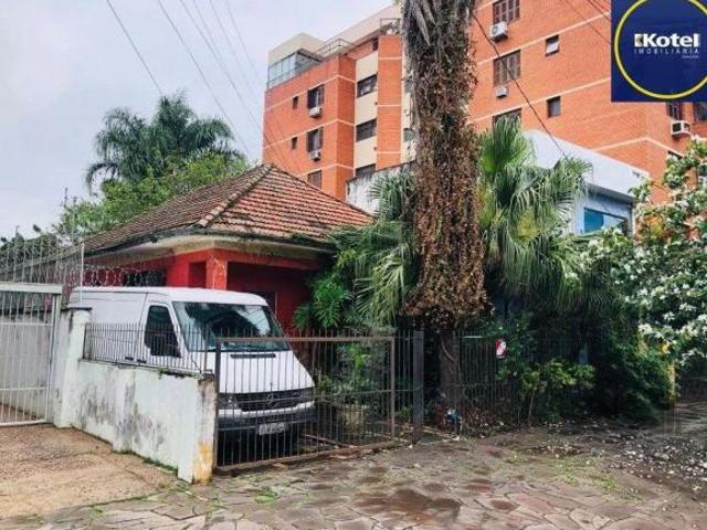 Casa à venda em São João