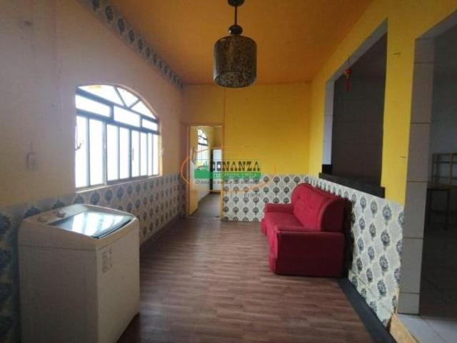 Casa à venda em São João