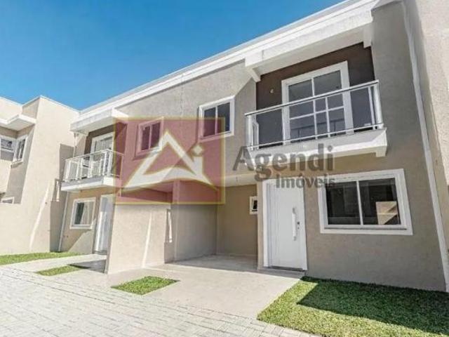 Casa à venda em São João