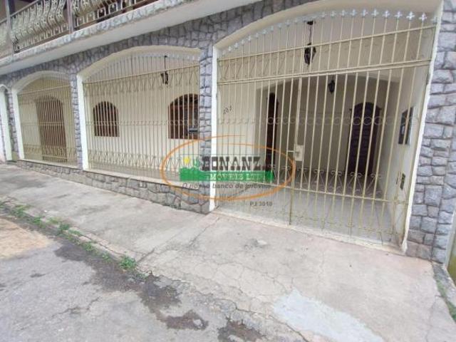 Casa à venda em São João