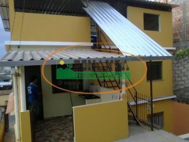 Casa à venda em São João