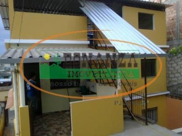 Casa à venda em São João
