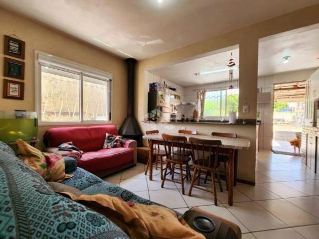Casa à venda em São João