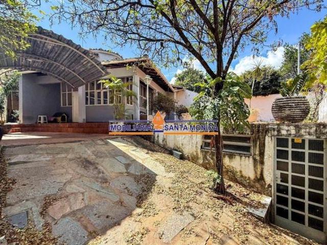 Casa à venda em São João Batista