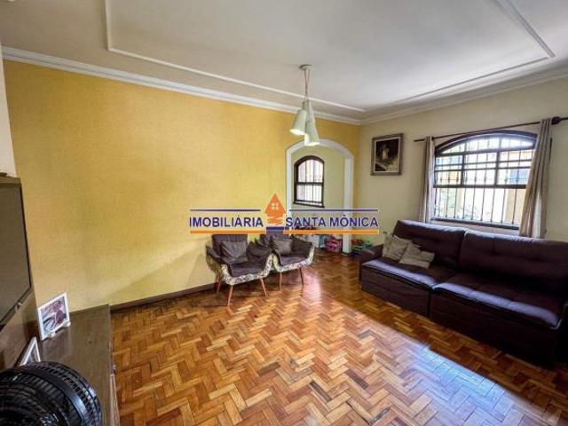 Casa à venda em São João Batista