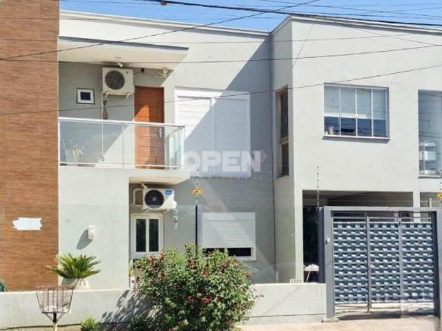 Casa à venda em São José