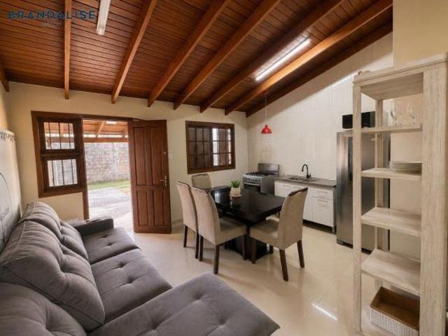 Casa à venda em São José