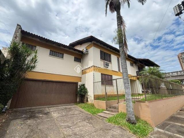 Casa à venda em São José