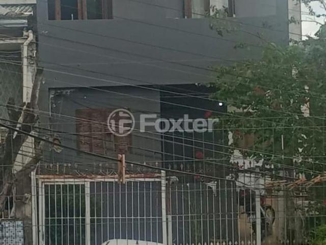 Casa à venda em São José com 160 m², 4 quartos, 1 vaga