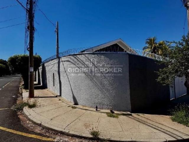 Casa à Venda em São José do Rio Preto SP, Boa Vista: 3 Quartos, 1 Suíte, 2 Vagas Oportunidade Impe