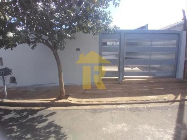 Casa à Venda em São José do Rio Preto SP: 2 Quartos, 1 Banheiro, 2 Vagas Loteamento Parque Residen