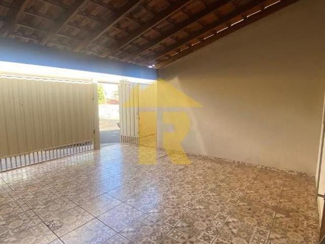 Casa à venda em São José do Rio Preto SP: 4 quartos, 1 suite, 1 sala, 2 banheiros, 2 vagas de garage