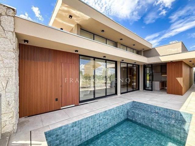 Casa à venda em São José do Rio Preto