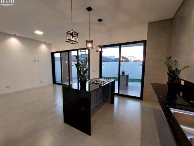 Casa à venda em São José dos Campos