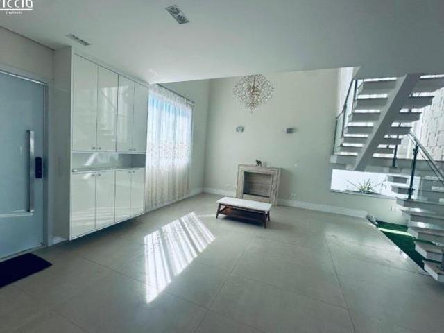 Casa à venda em São José dos Campos